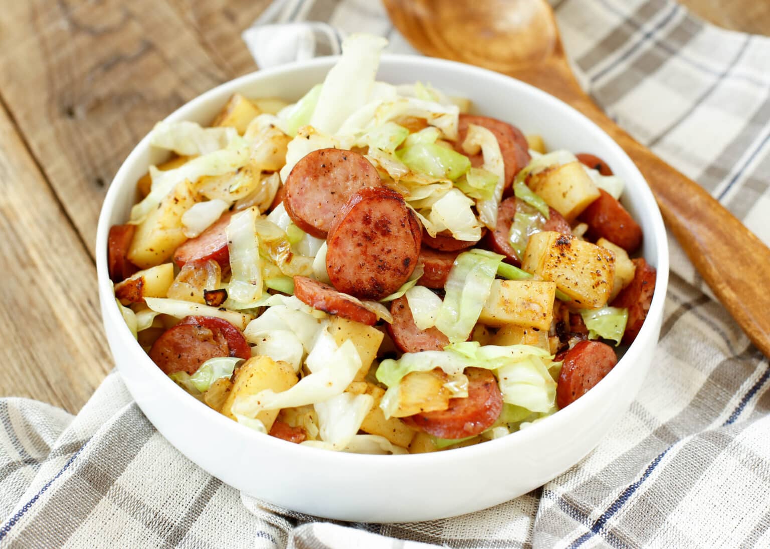 {20 Minute} Kielbasa Cabbage Potato Skillet - Barefeet in the Kitchen