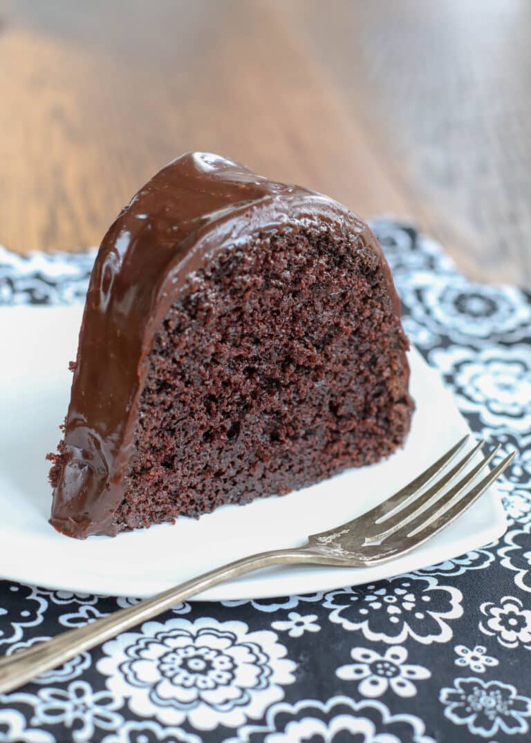 Hershey's Chocolate Cake - just like Grandma's! - Barefeet In the Kitchen