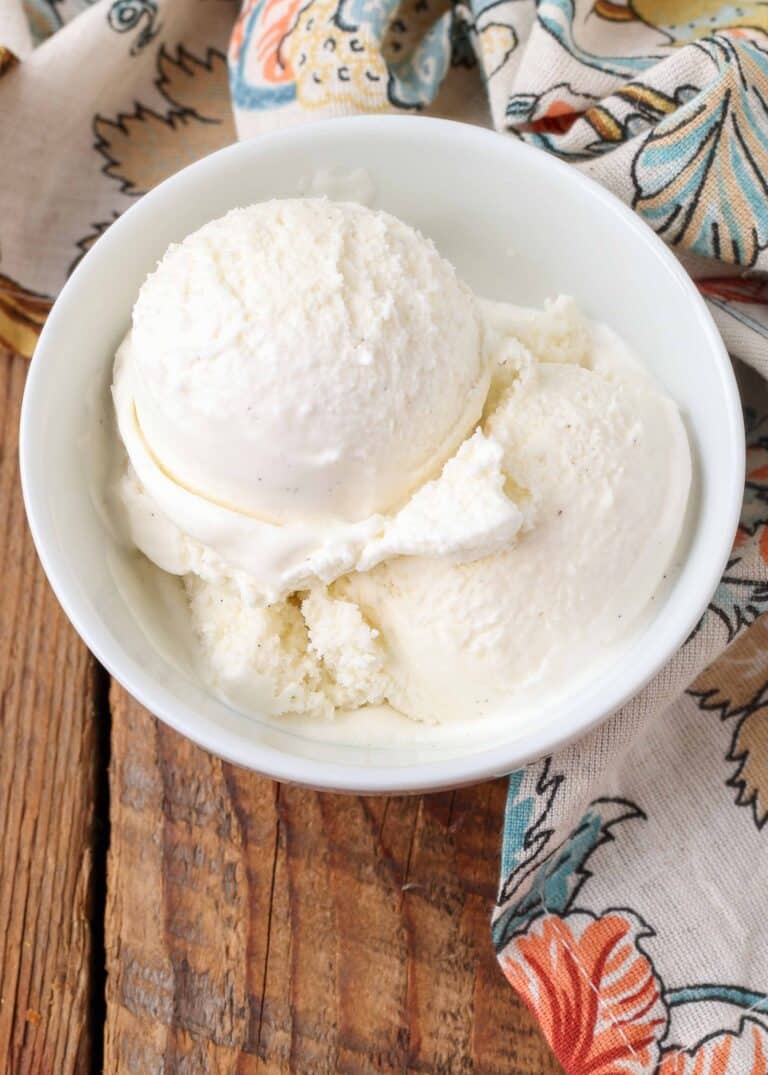 Philadelphia Style Ice Cream - Barefeet in the Kitchen