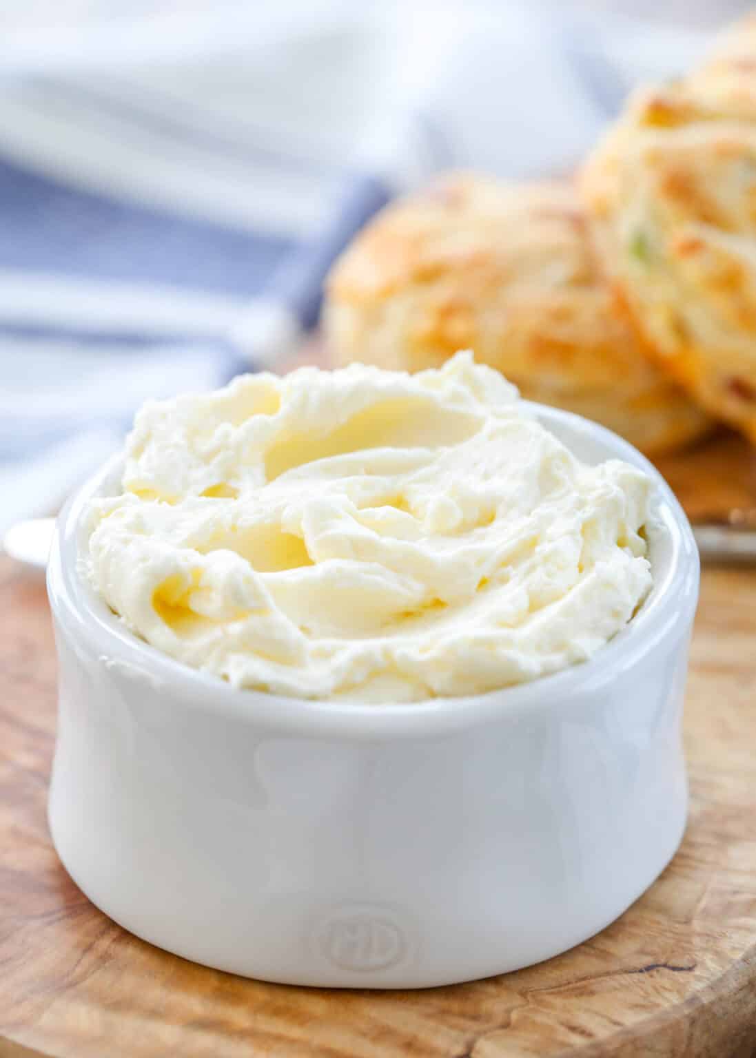 How To Make Restaurant-Style Whipped Butter - Barefeet In The Kitchen