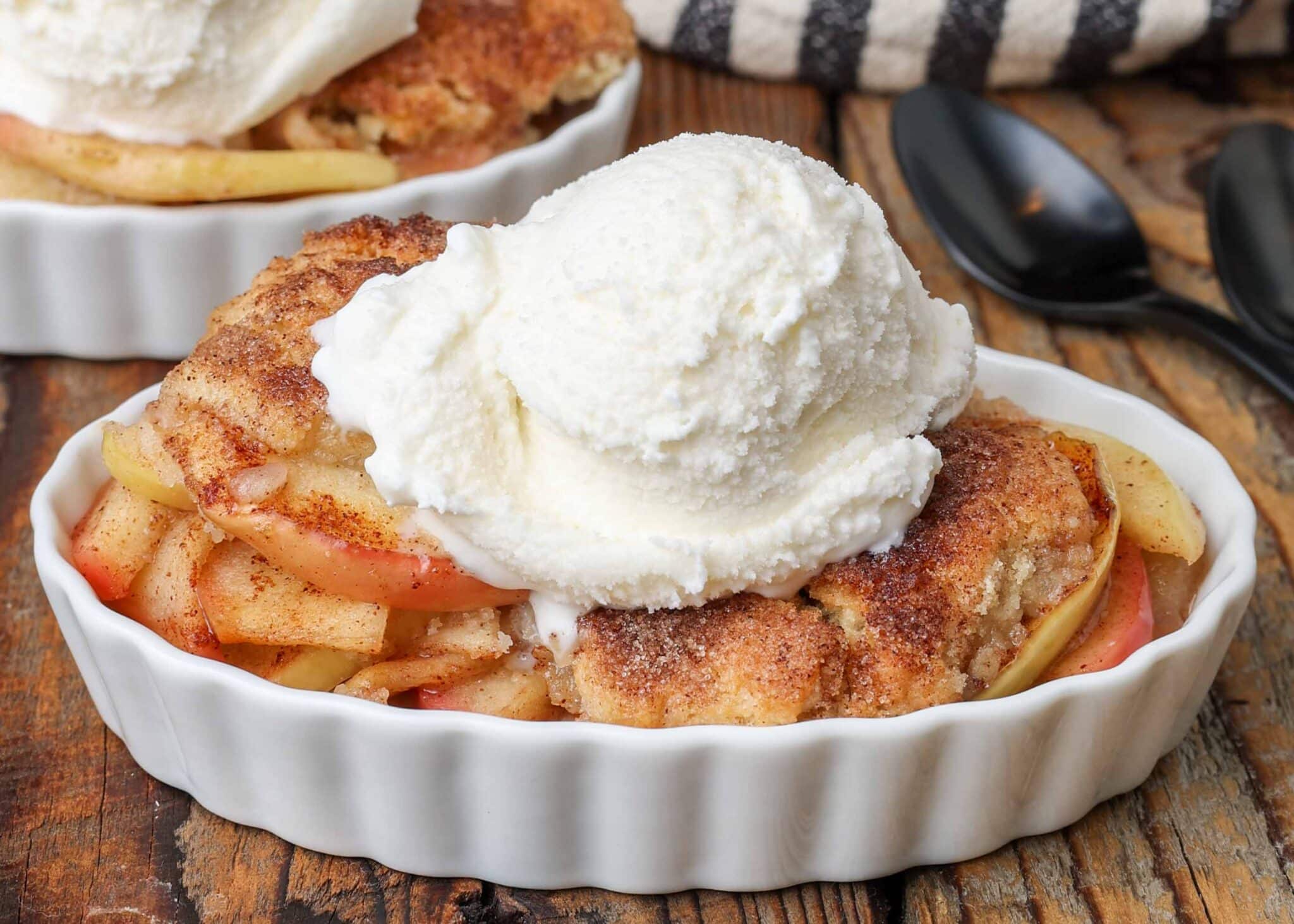 Cinnamon Apple Cobbler - Barefeet in the Kitchen