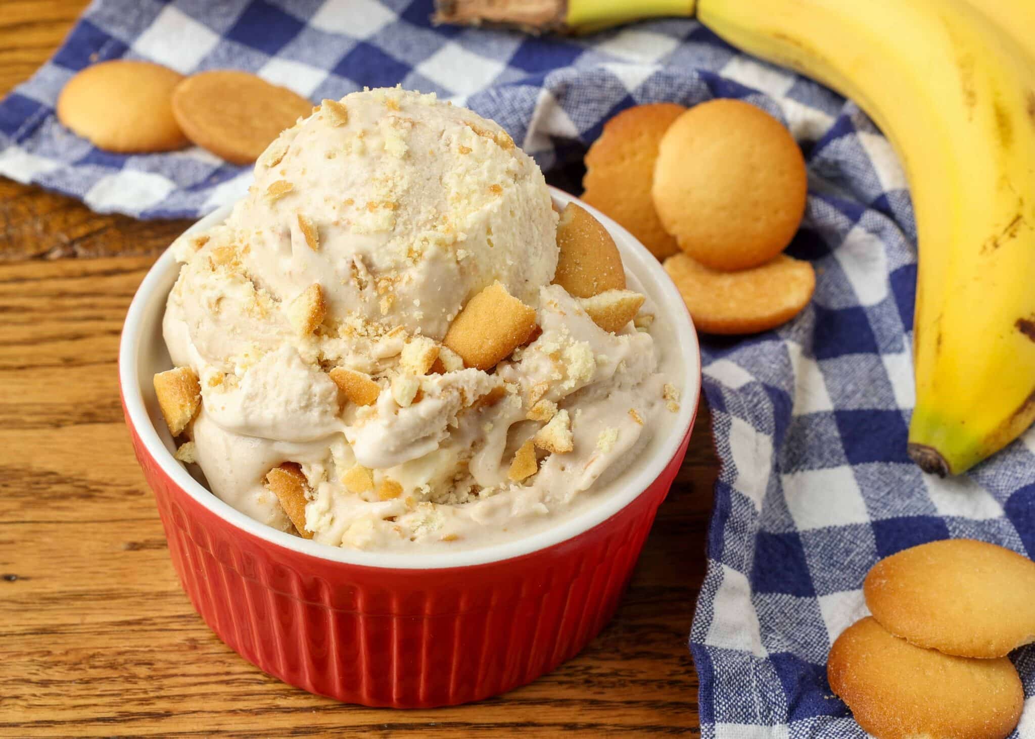 Banana Pudding Ice Cream - Barefeet in the Kitchen