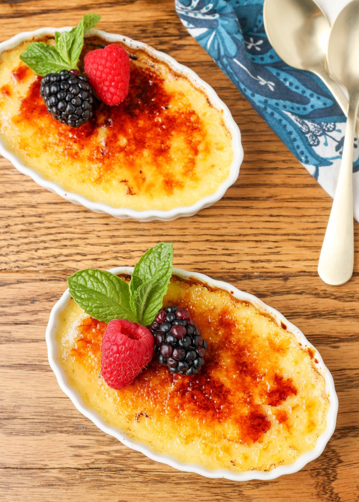 How To Make Traditional Creme Brulee - ZenzZy